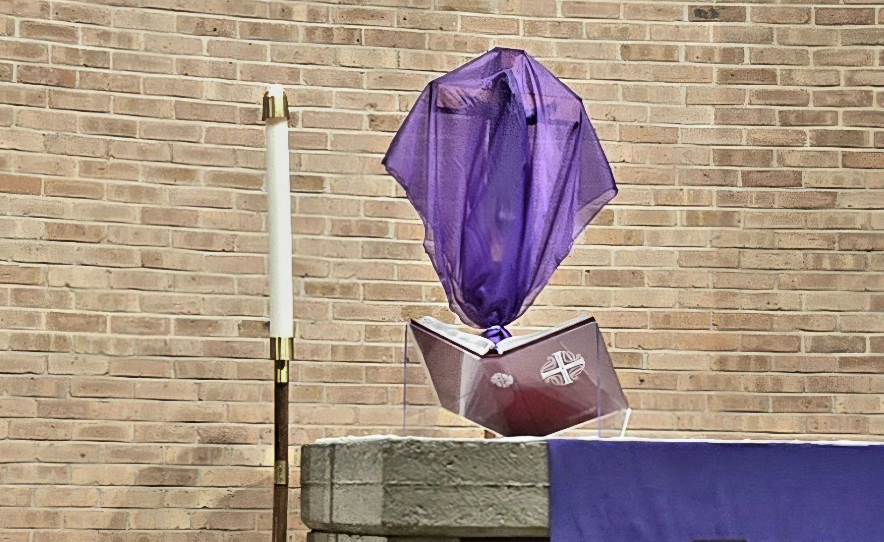 Veiled Cross – Augustana Lutheran Church of Hyde Park